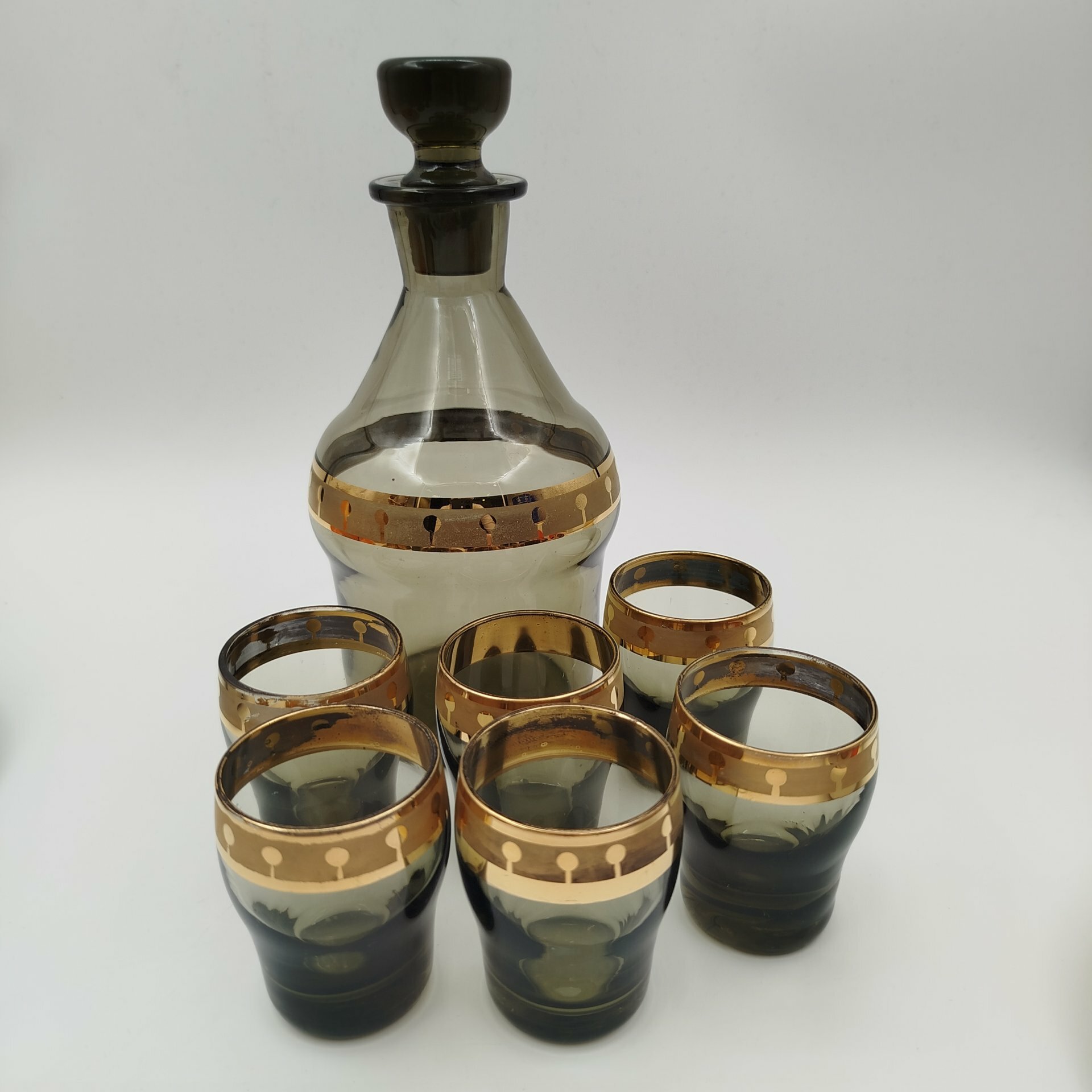 Набор для подачи крепких напитков на 6 персон (штоф и 6 стопок) с геометрическим декором