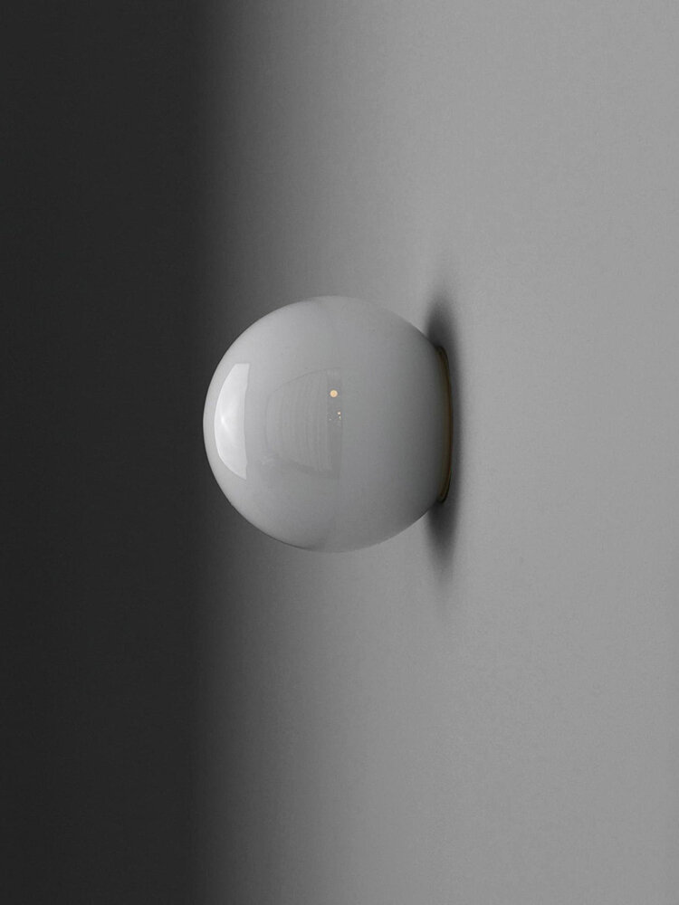 Настенный светильник