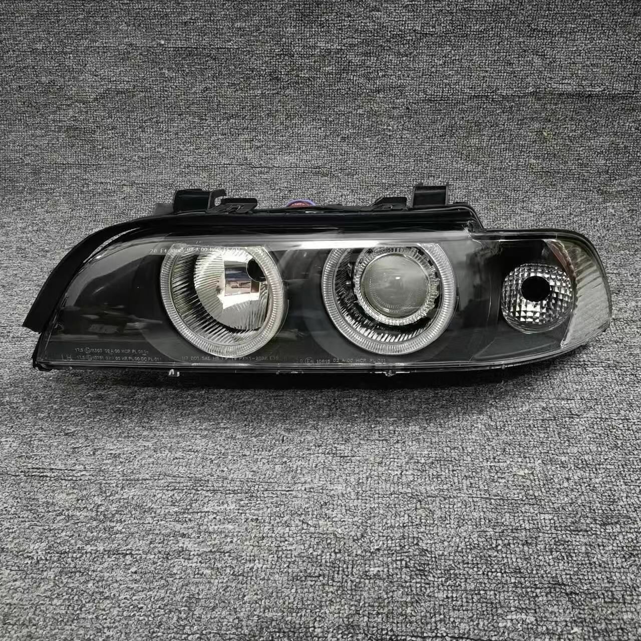 Фары с дизайном "ангельские глазки" для BMW E39, оснащенные поворотниками