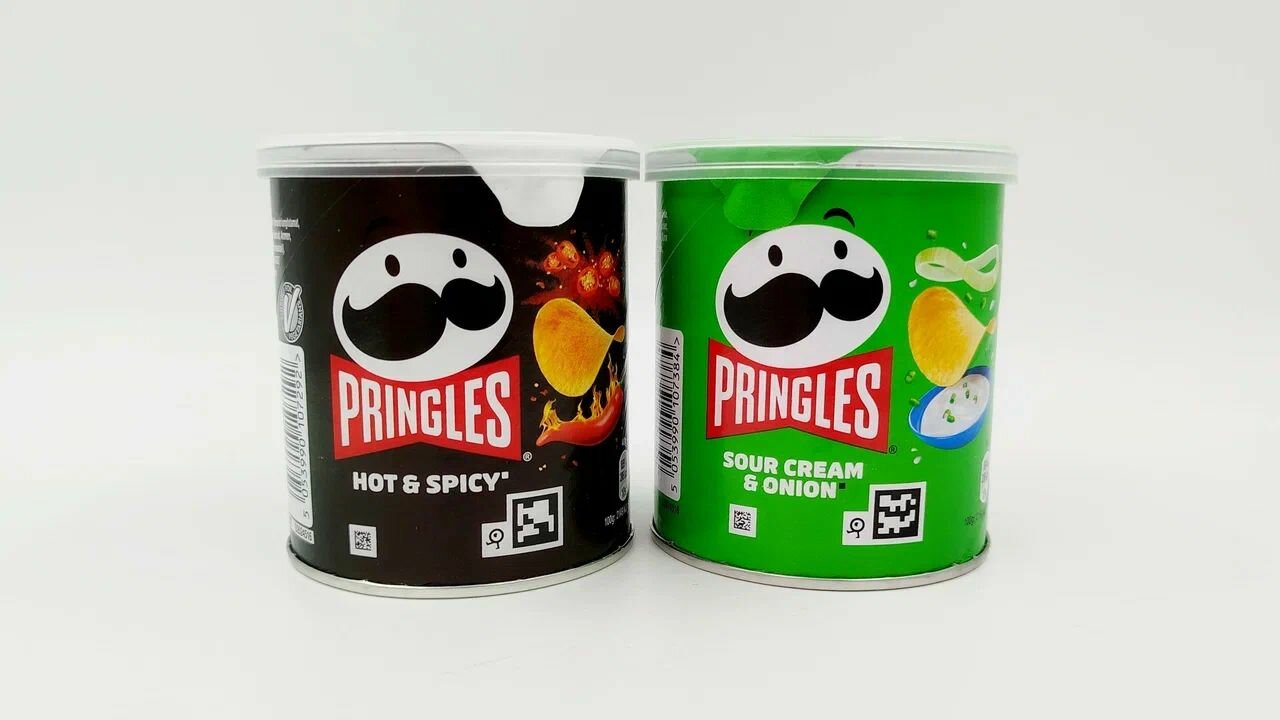 Картофельные чипсы Pringles Mix 2 х 40 гр вкус Hot & Spicy и Sour Cream & Onion Польша