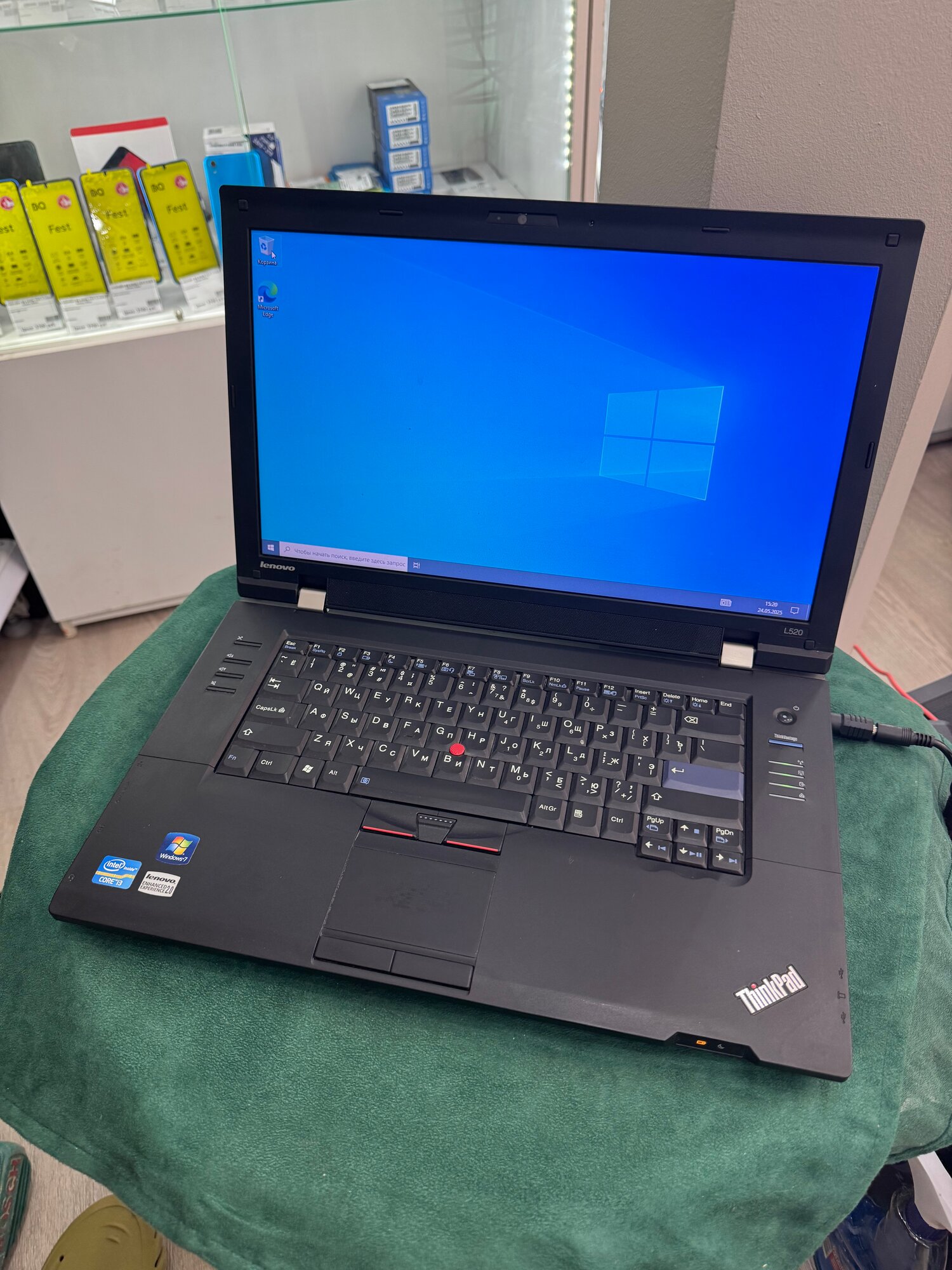 Ноутбук Lenovo ThinkPad L520, Intel HD Graphics, 8GB, SSD 500ГБ, 15,6", Windows 7