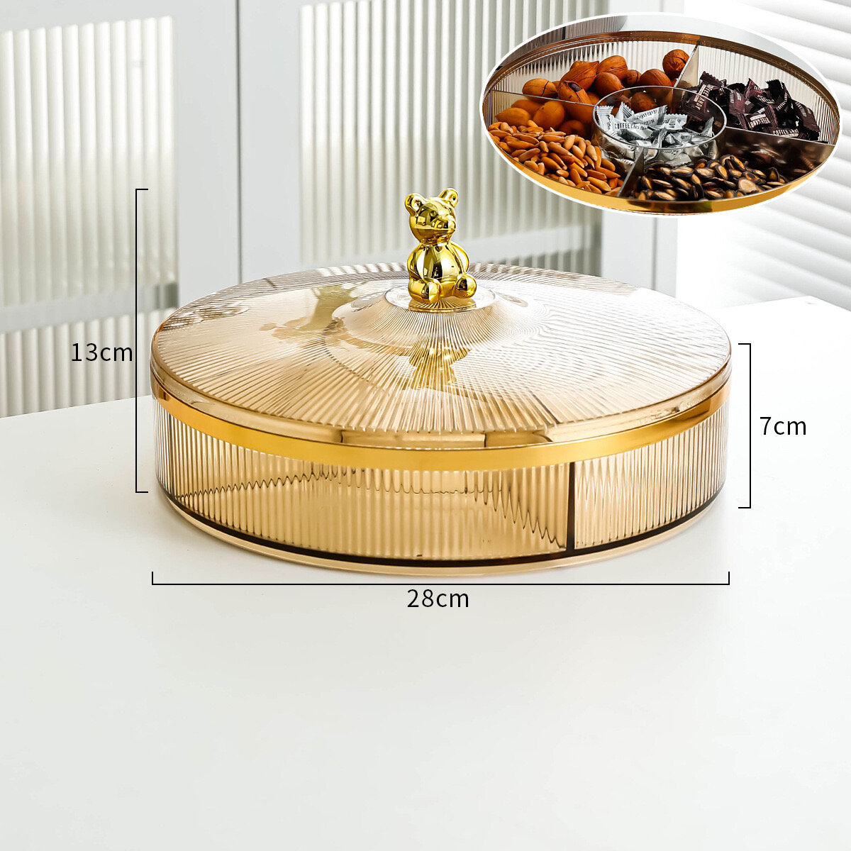 Конфетница/менажница круглая с крышкой, 5 секций, золотистая, 28 см