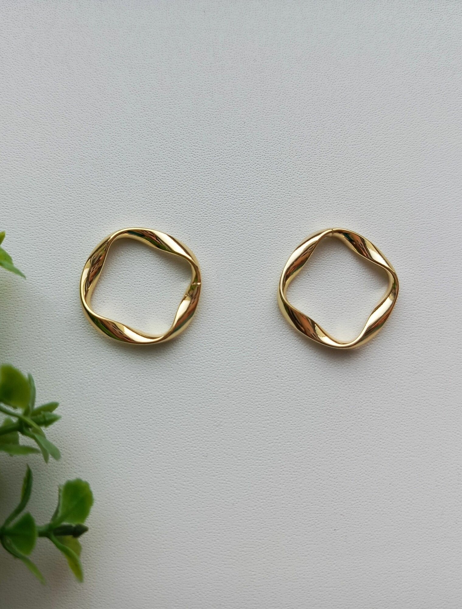 Подвески коннекторы Кольцо 19 мм (2 шт.). Латунь, позолота. Корейская фурнитура для бижутерии, украшений