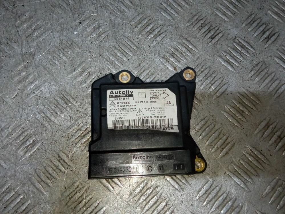 Блок управления SRS Citroen C4 Picasso 9676399880