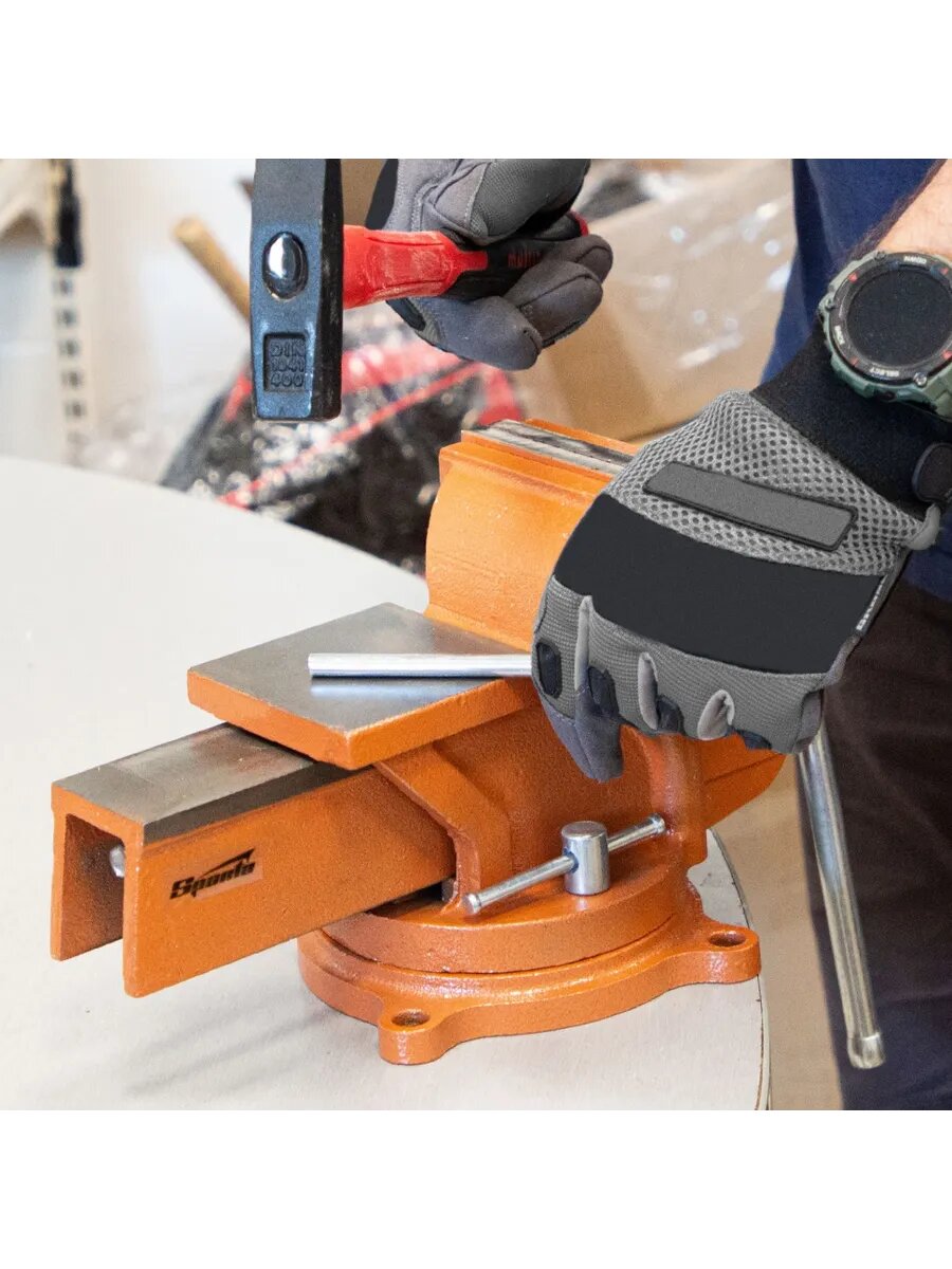 Тиски слесарные, 150 мм, поворотные, с нако, SPARTA, 186275