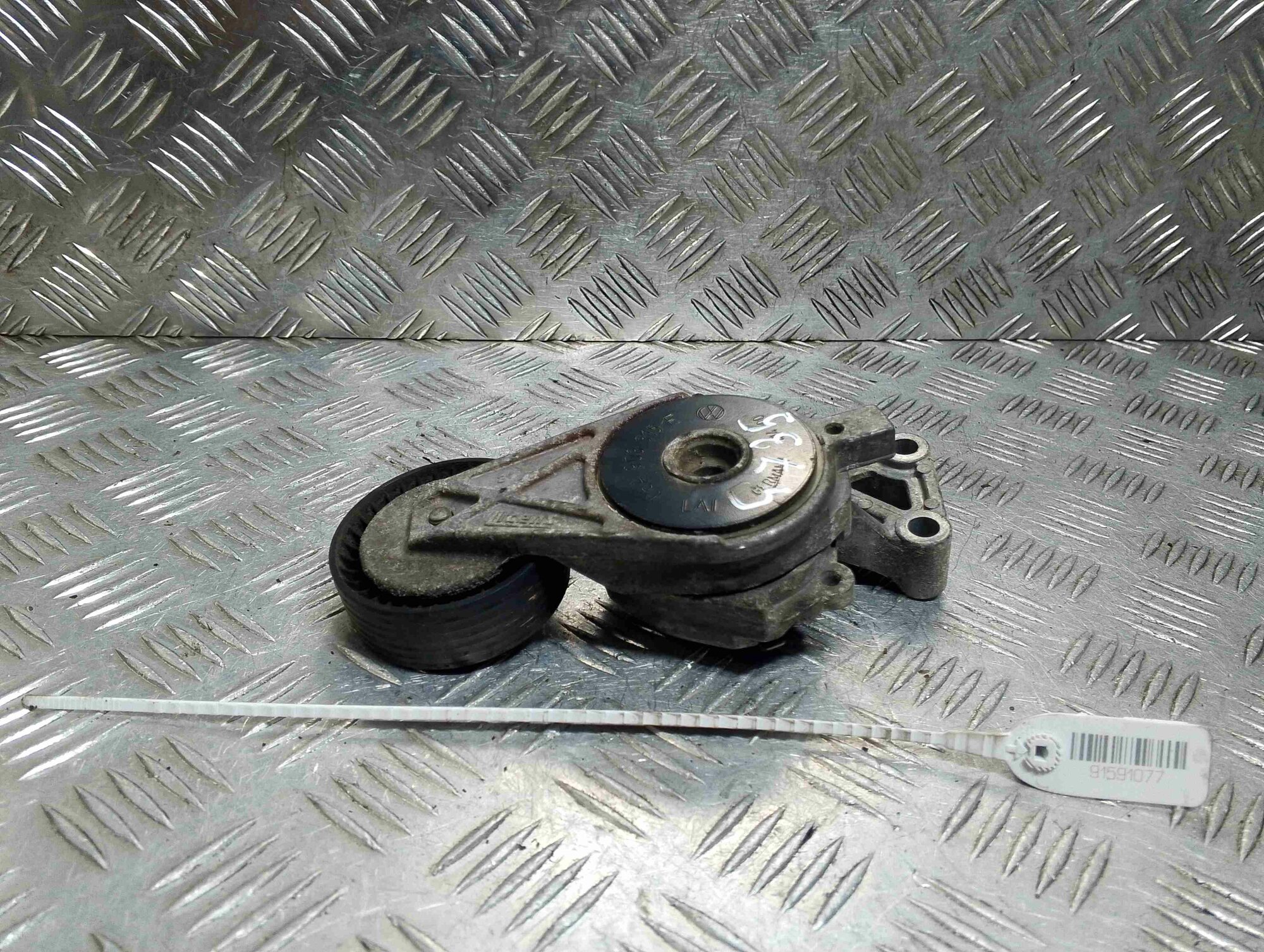 Б/У Натяжитель ремня генератора Volkswagen Beetle A4 (1997-2005) 2002 г.