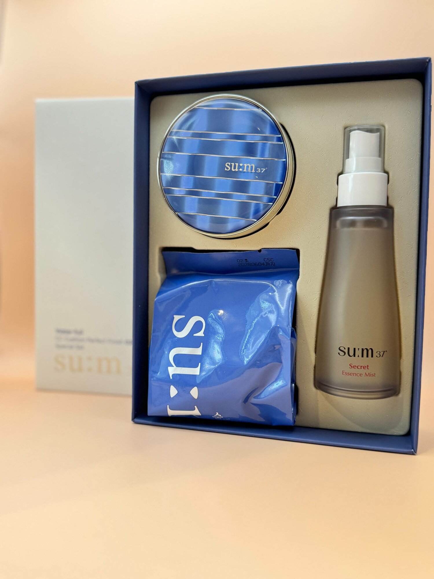 СС-кушон SU: M37, Water-full Mesh, SPF 50+, бежевый, для всех типов кожи