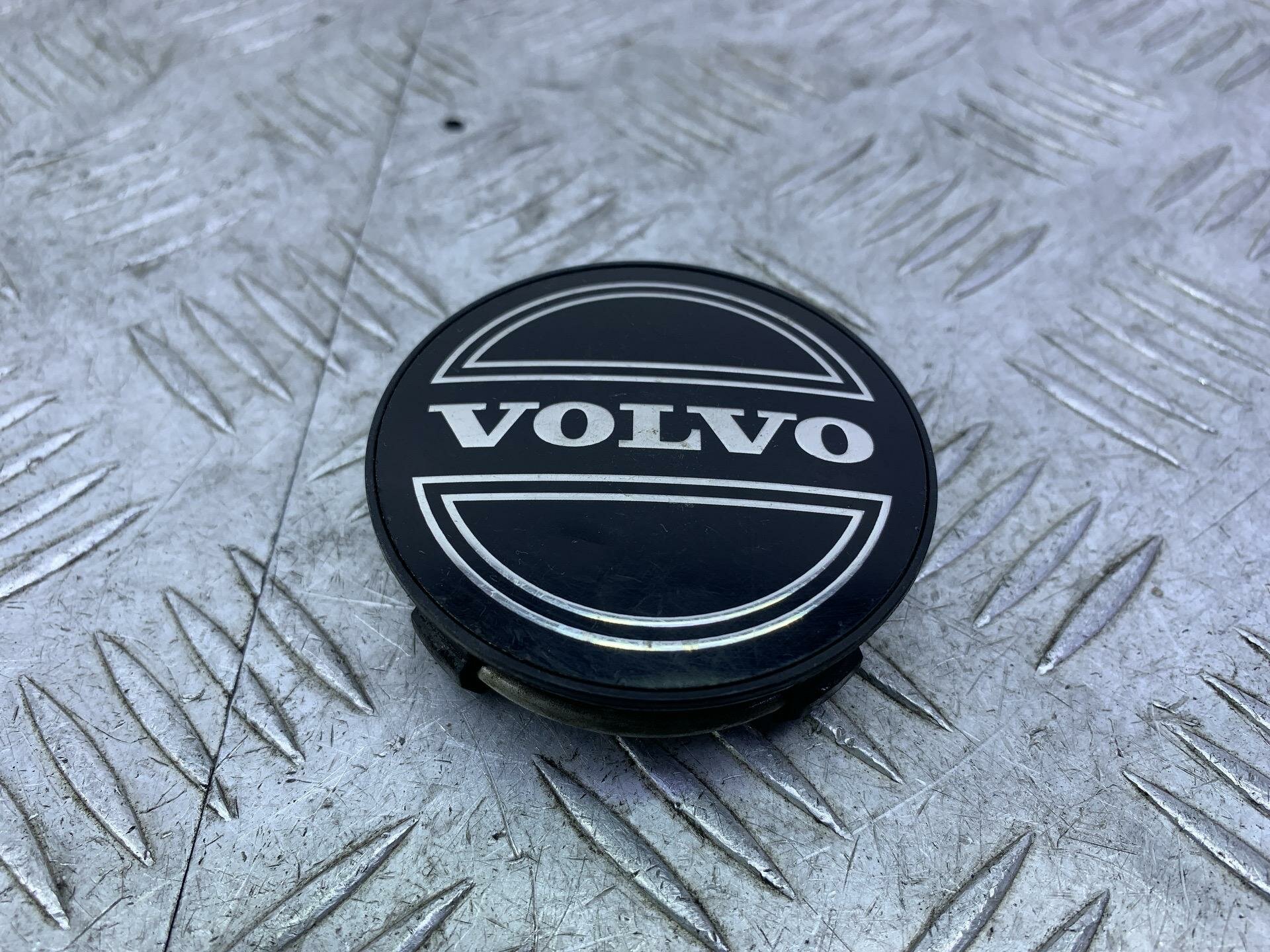 Колпачок литого диска Volvo V40 2-й рест. (2002 - 2004) 30630085