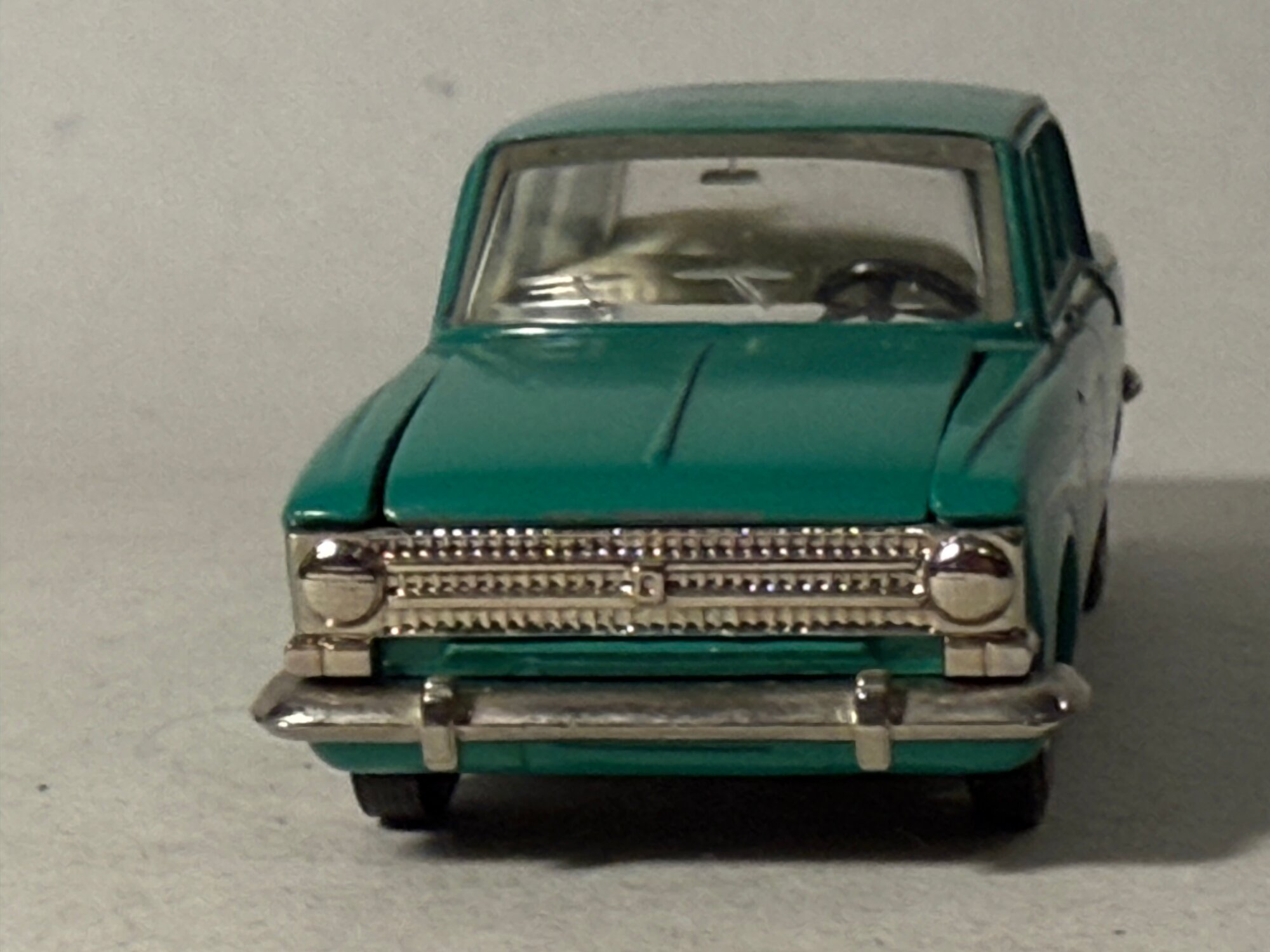 Модель коллекционная "Москвич 412", СССР, масштаб 1:43, цвет зеленый,