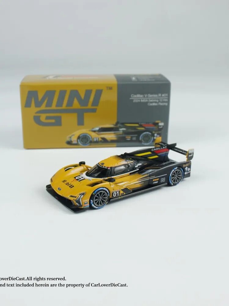 Машинка TSM MiniGT 1/64 #1004 Cadillac V-Series. R #01 Cadillac Racing 2024 Die-cast Alloy Car Model Toy Gift