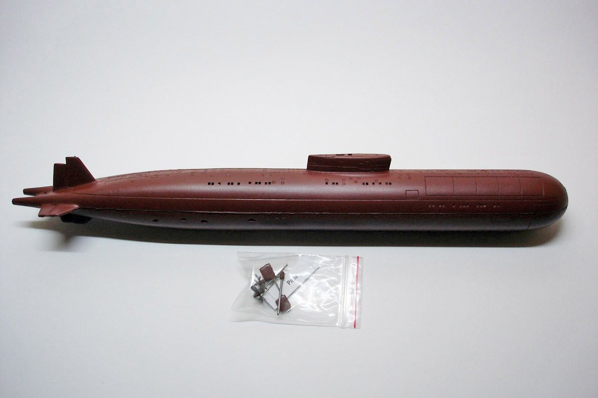 Набор для самостоятельной постройки модели АПЛ пр. 661 (SSGN Papa resin kit), масштаб 1/350