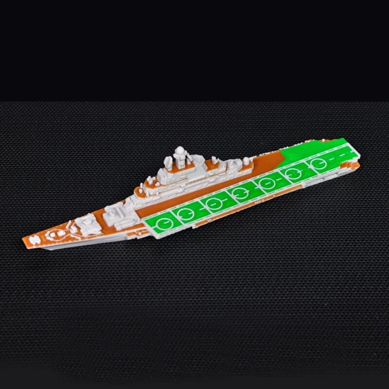 Модель авианосца "Киев" 1/2000, waterline type