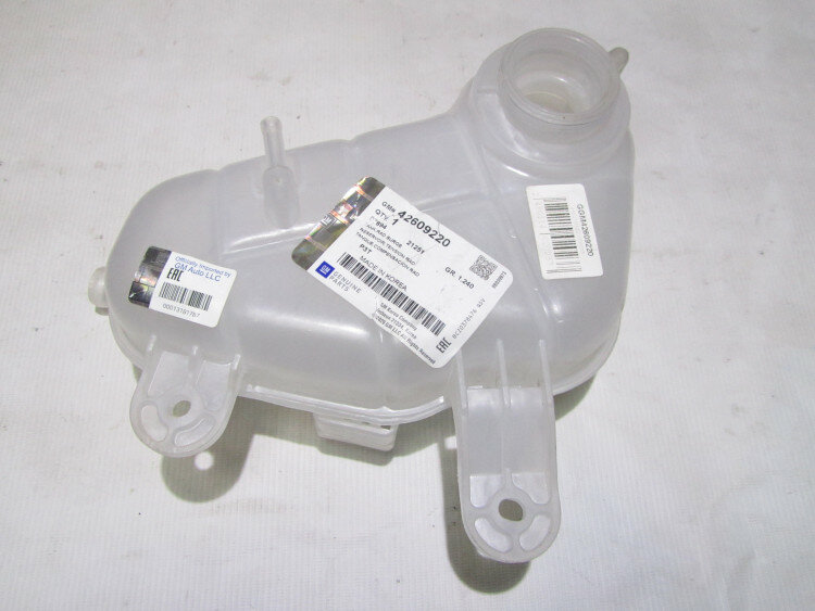 Бачок расширительный Шевроле Авео Т300 Кобальт 95048411 42609220 системы охлаждения - General Motors