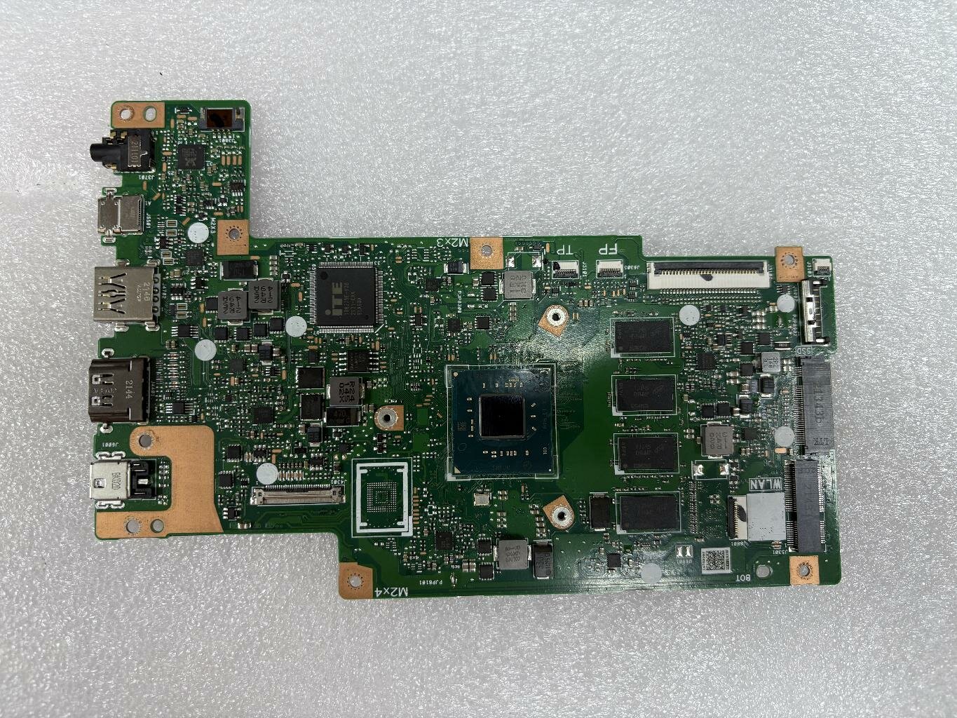 Материнская плата ASUS E410MAB Pentium N5030 (UHD605) (038801)