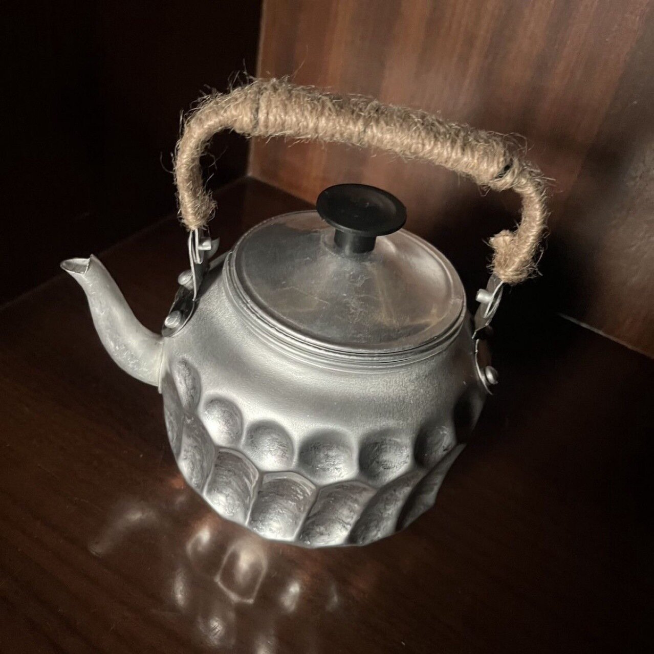 Старинный алюминиевый чайник, кипятильник воды, алюминиевый чайник для заваривания, домашний уличный чайник, маленький с фильтром, алюминиевый ручной работы