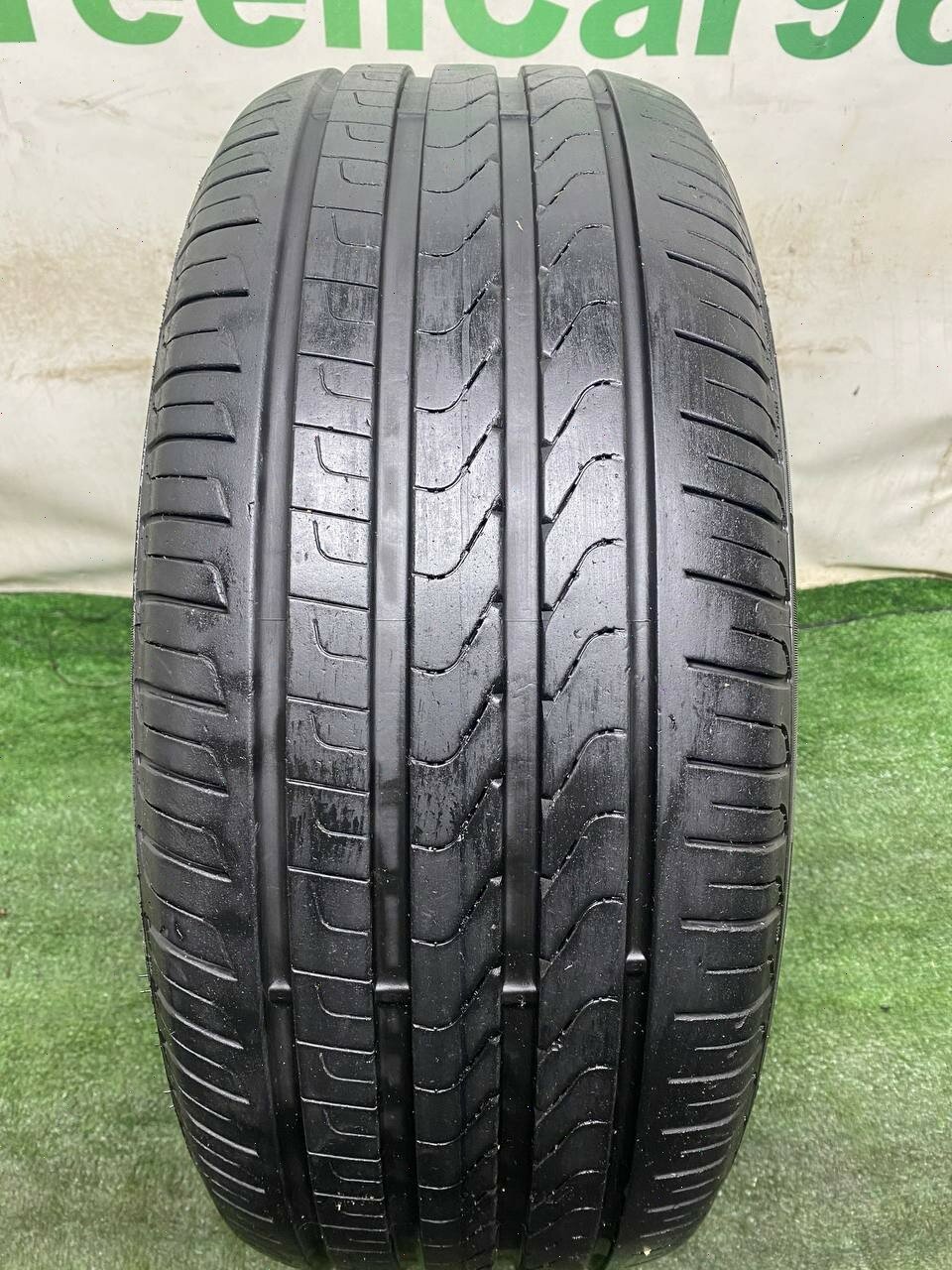 Летние шины Pirelli Cinturato P7 275/35 R19 25% износ VTE857396