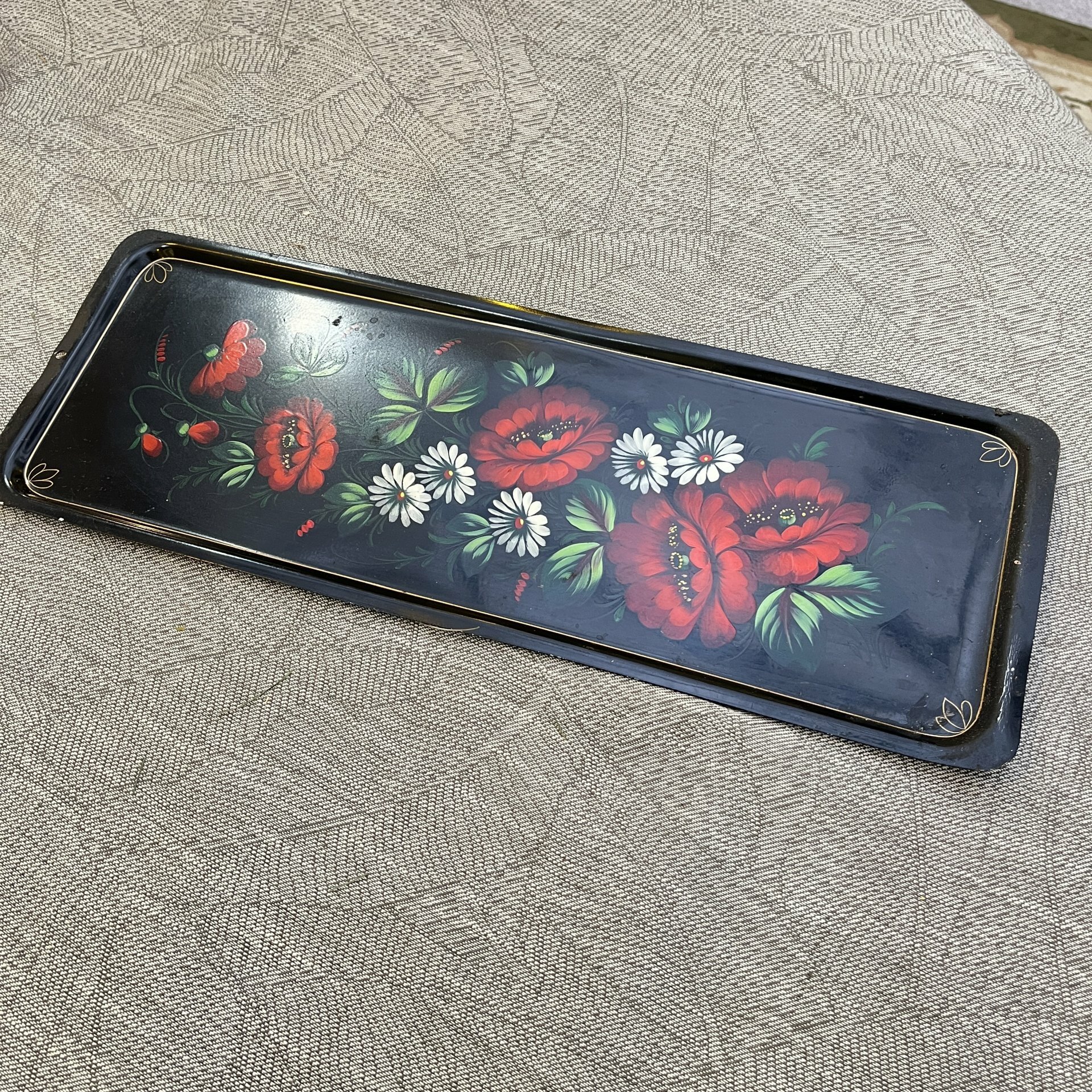 Поднос прямоугольной формы с цветным декором, жесть, роспись