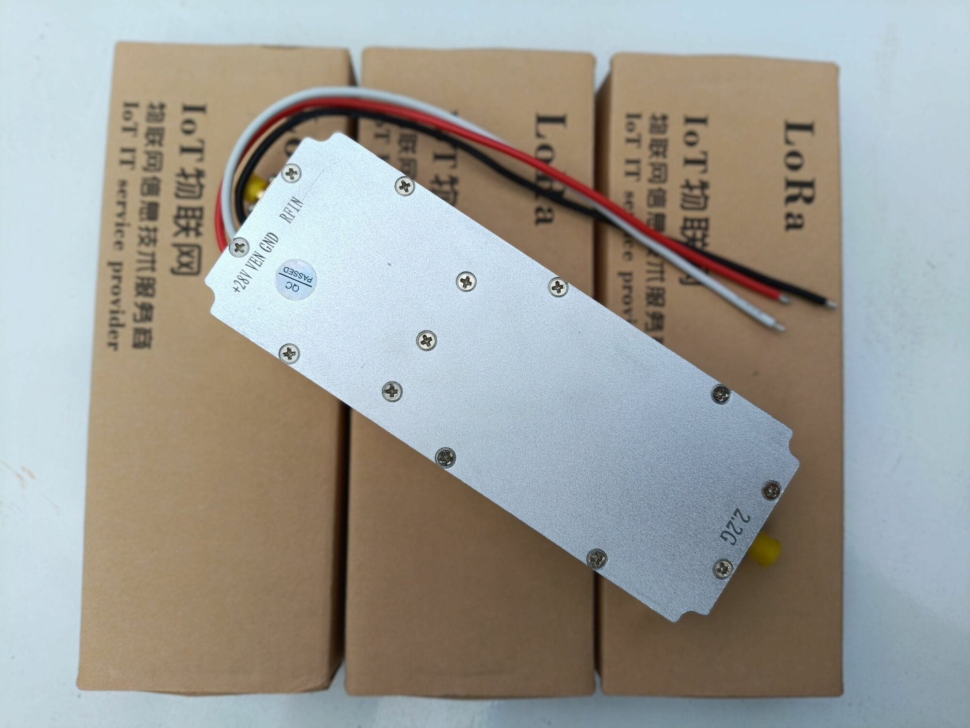 Усилитель мощности сигнала управления fpv бустер 850-950 MГц 50W