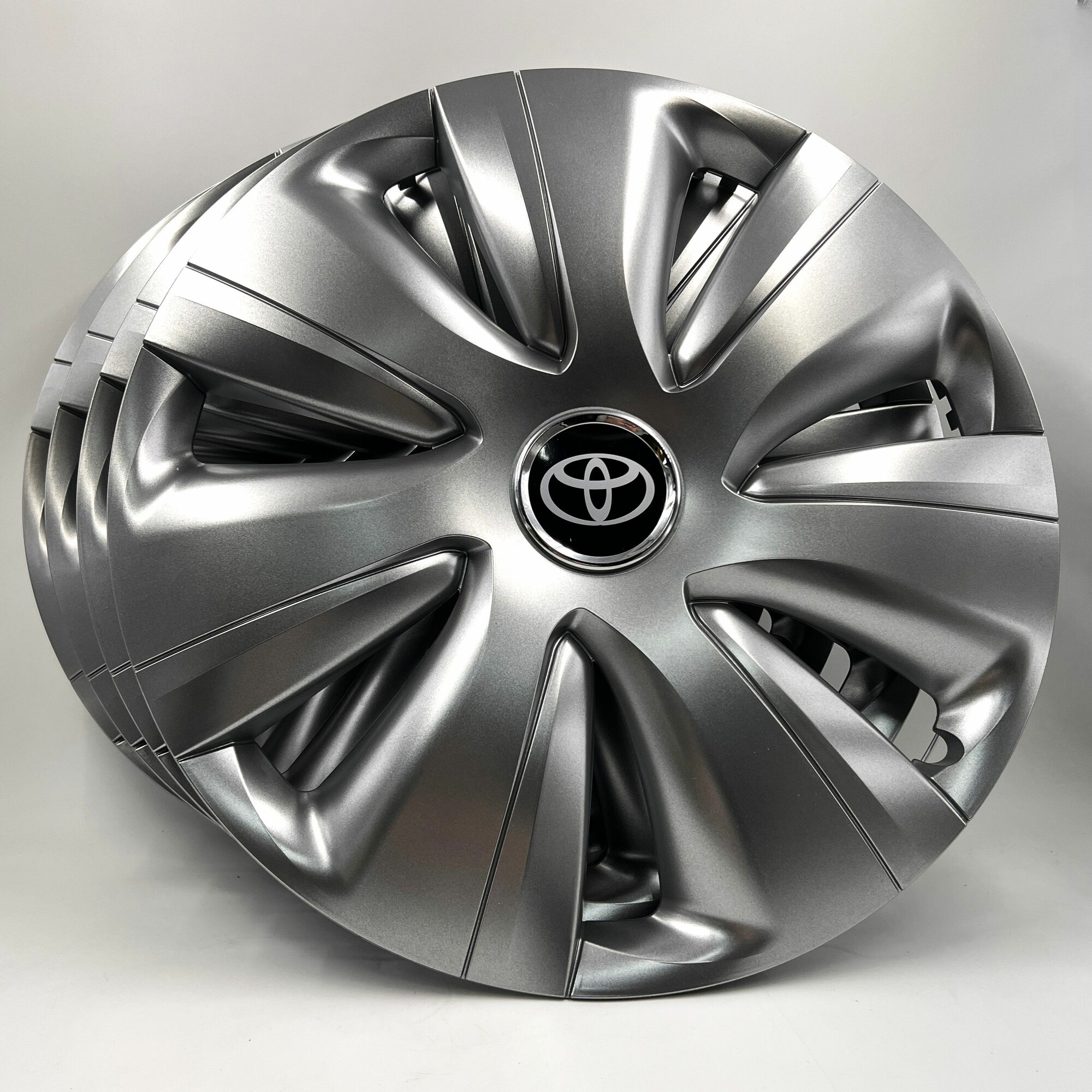 Колпаки на колеса гибкие на Toyota с эмблемой R17 4 шт