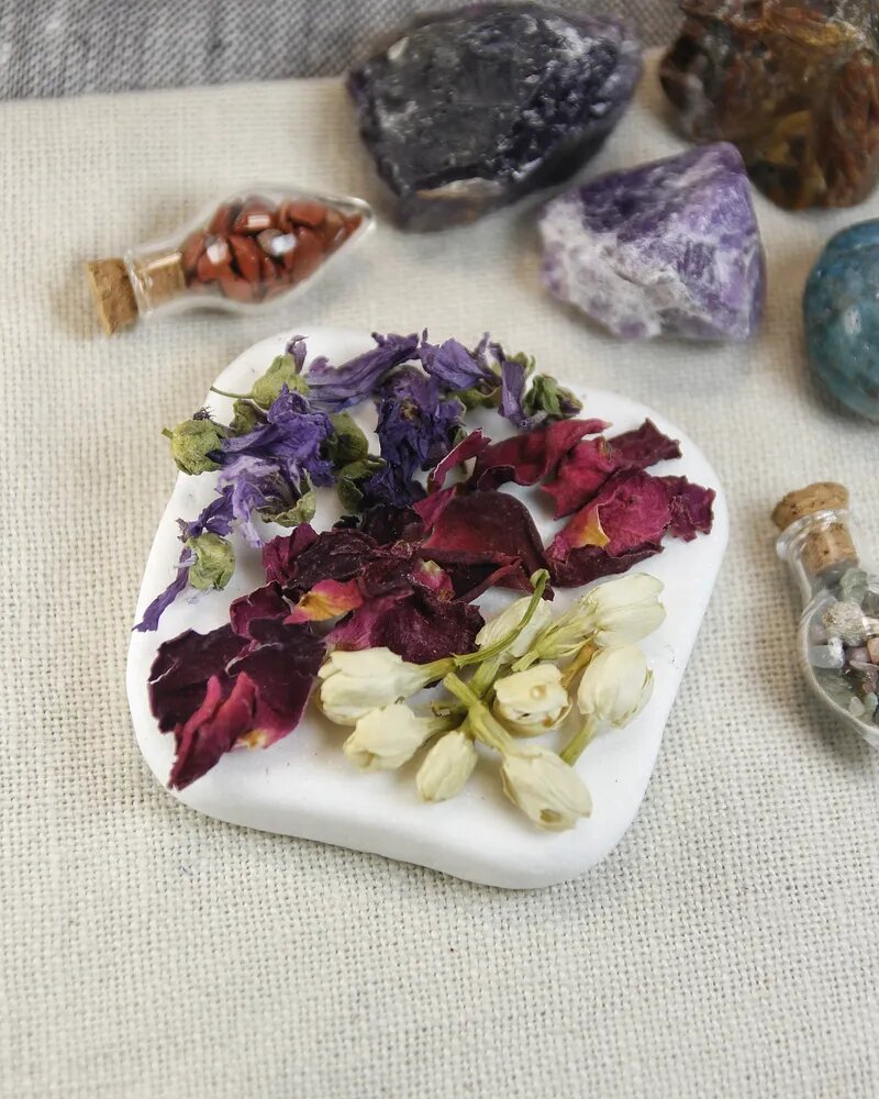 Роза (лепестки), Мальва, Жасмин (бутоны) набор сушеных цветов 3 упаковки по 5 гр - сухоцветы для свечей, творчества и ритуалов