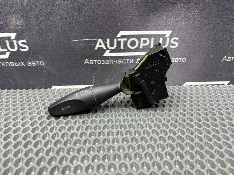 Подрулевой переключатель поворотников