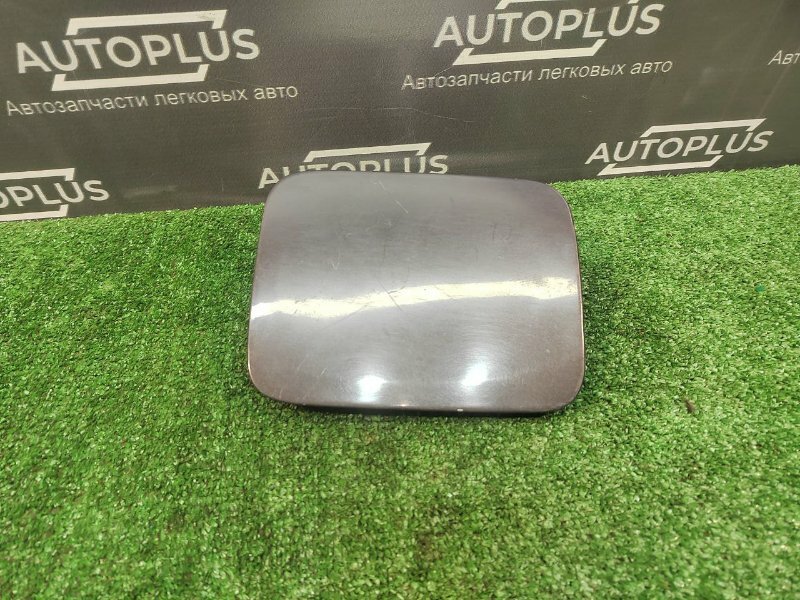 Лючок бензобака