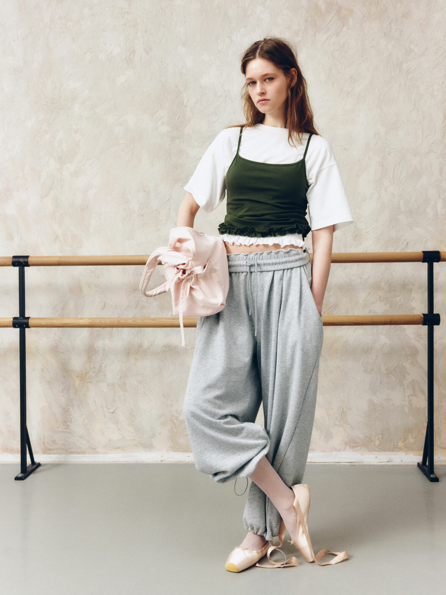 Брюки джоггеры