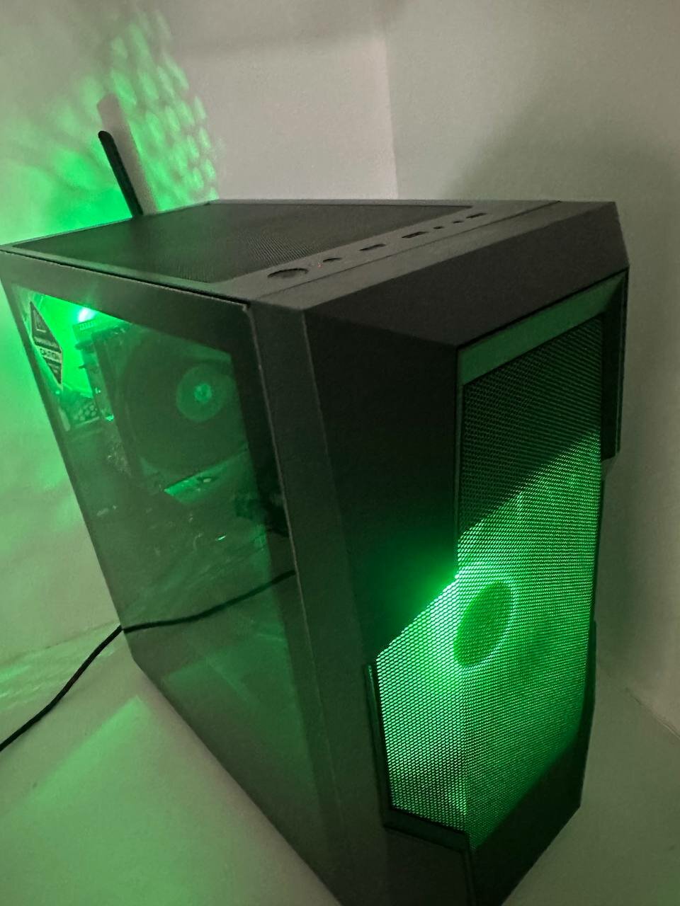 Игровой компьютер, Ryzen 7, RTX 4060, 16 Гб RAM, SSD 512 Гб, Windows 11