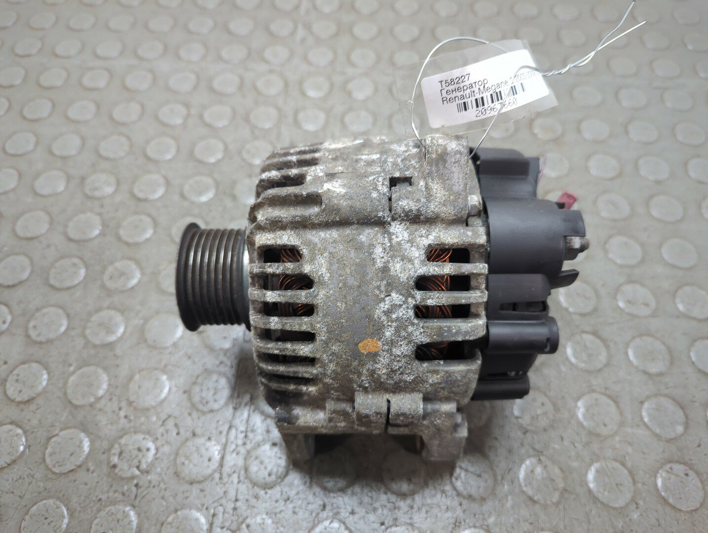 Генератор Renault Megane 2 Б/У