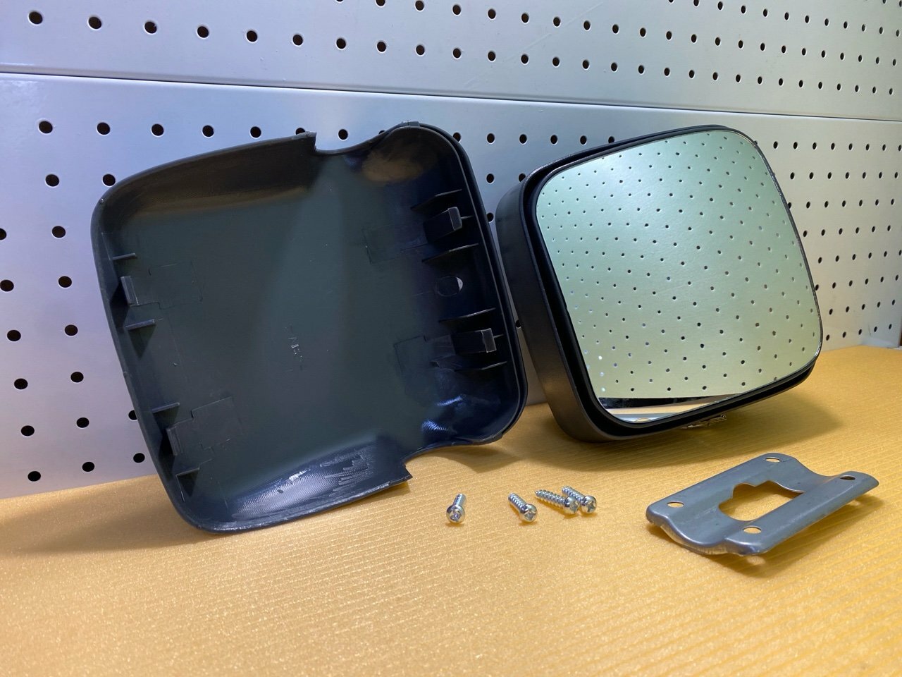 Зеркало панорамное правое для МАН ТГА ТГЛ ТГМ (MAN)