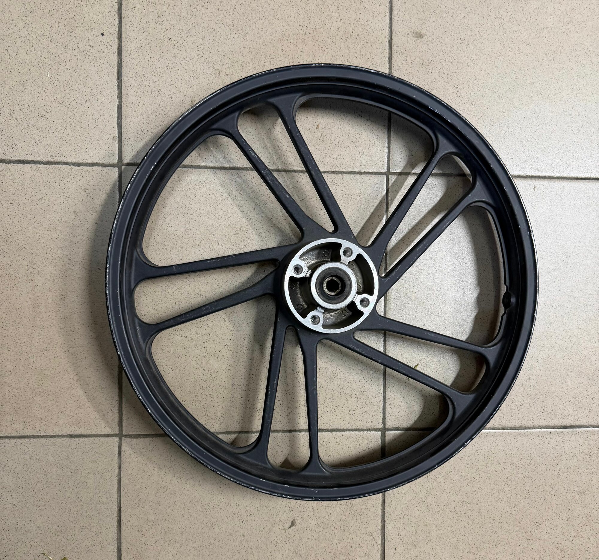 Обод колеса передний 1.4-17 storm Indigo