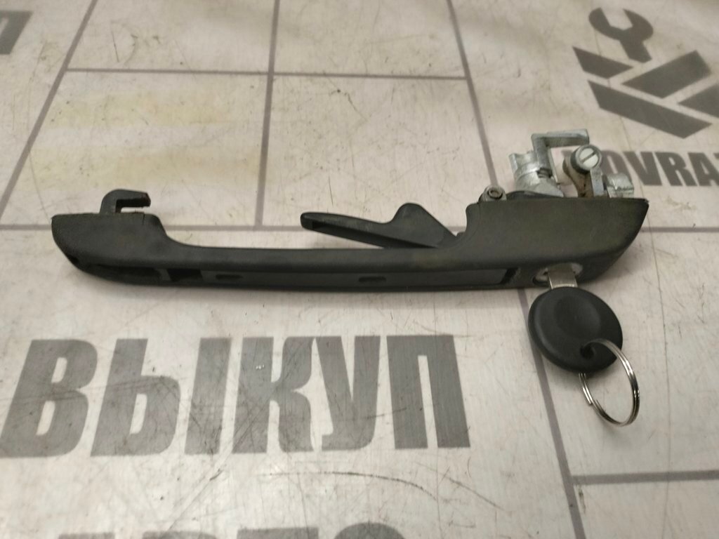 Ручка двери наружная левая VW Golf 2 Jetta 2 83-92
