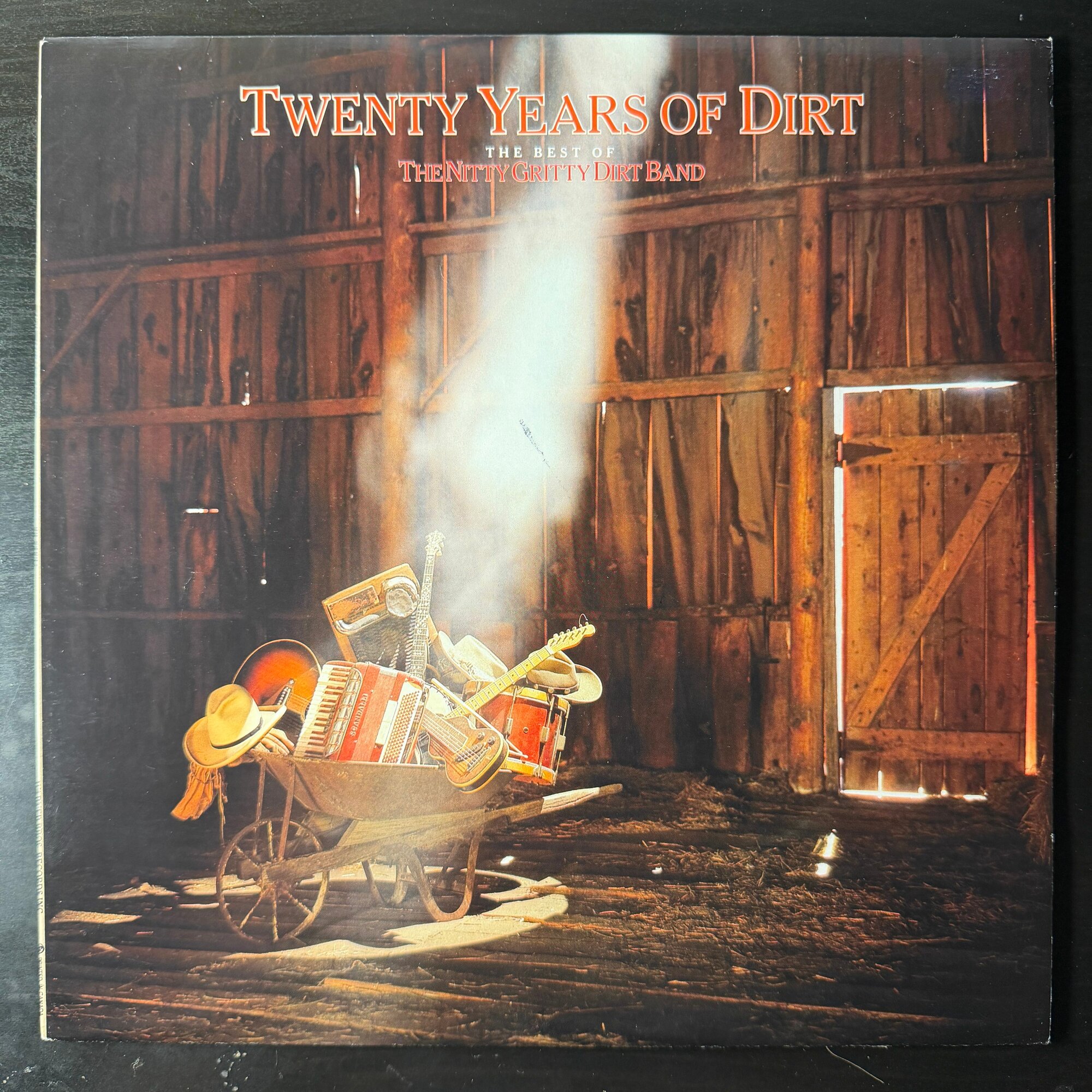 Виниловая пластинка The Nitty Gritty Dirt Band Twenty Years Of Dirt - The Best Of The Nitty Gritty Dirt Band (Канада 1986г.)