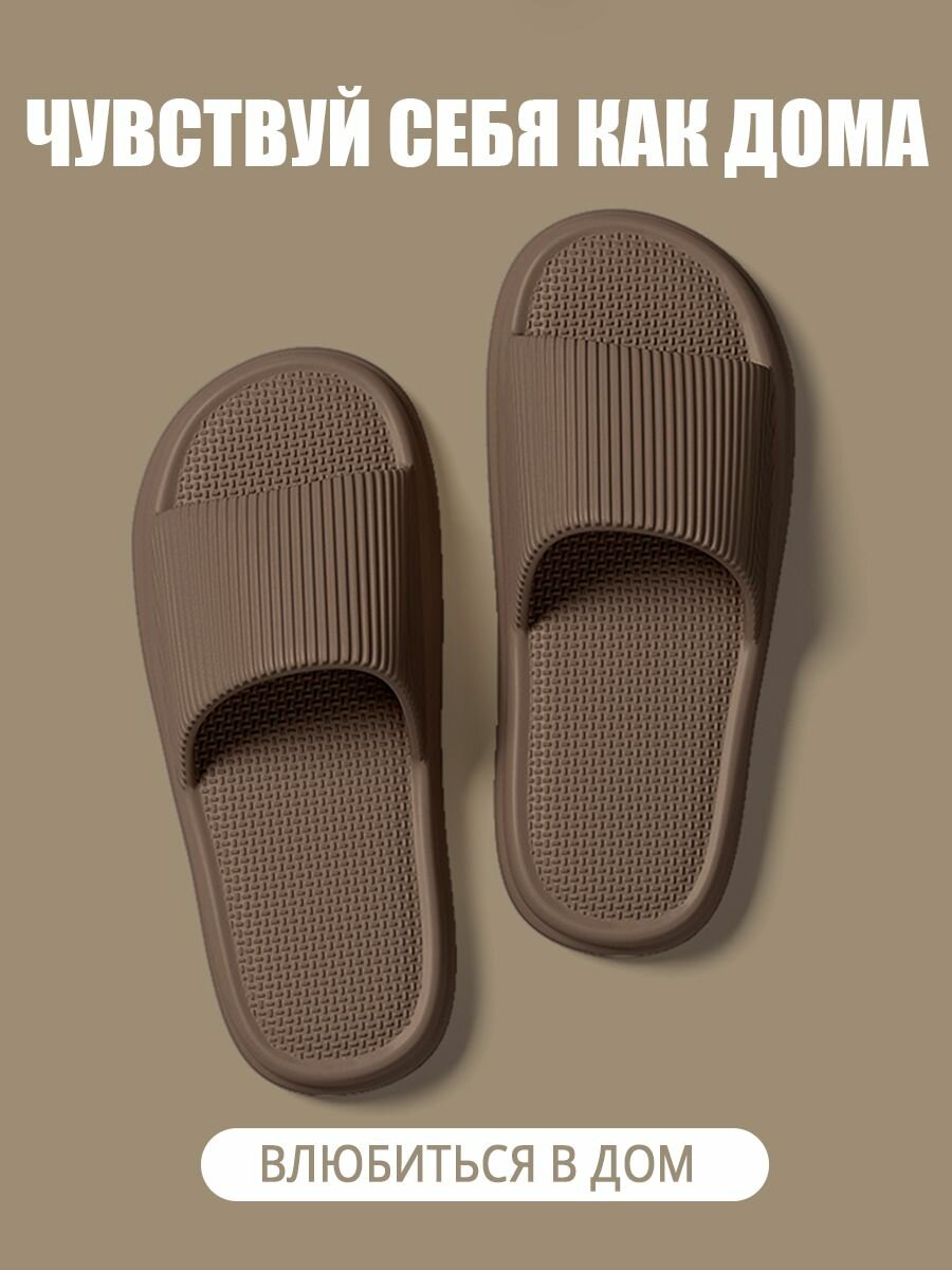 Slippers — фото 1