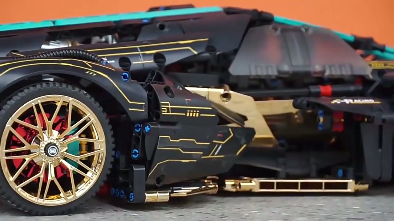 Конструктор Brick Playing Popk Lamborghini Розовый 317 деталей Сборная модель для детей — фото 1