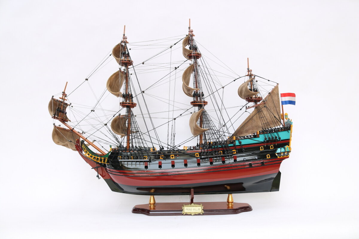 Модель корабля Van Der Heijden "Prins Willim", коллекционная, дерево, ткань, металл, 94x18х75 см