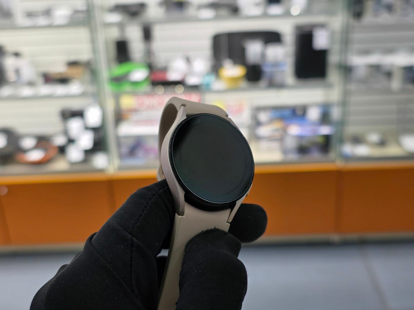 Смарт часы Samsung Galaxy Watch 4 40mm Б/У Уценка