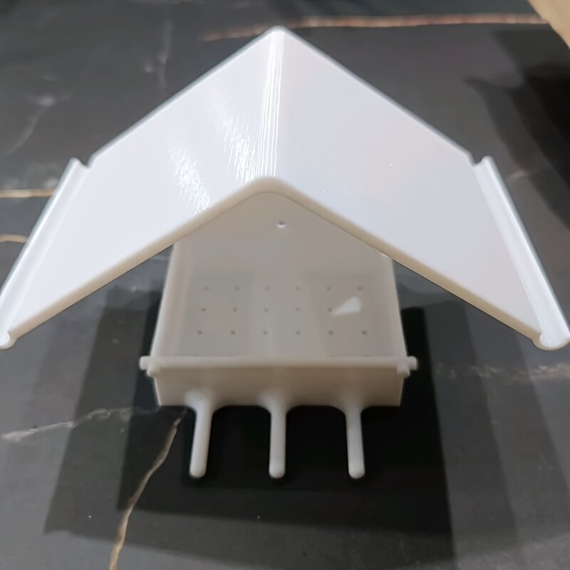 Кормушка для птиц с жировыми шариками, 3D-печать, 2 вертикальных и 2 горизонтальных крепёжных отверстий для дерева, белый цвет