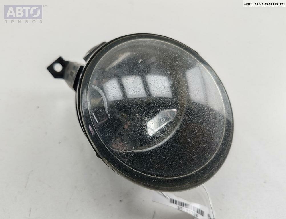 Фара противотуманная правая Volkswagen Caddy (2004-2010)