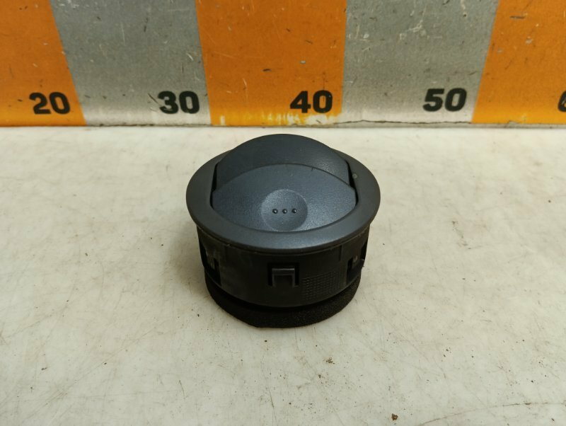 Б/У Дефлектор воздушный Chevrolet Aveo 2011 T250 428591 GENERAL MOTORS арт. 96806155