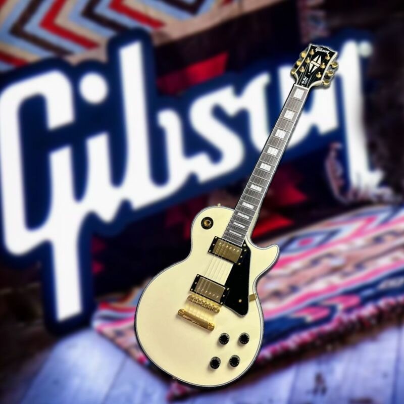 Электрогитара