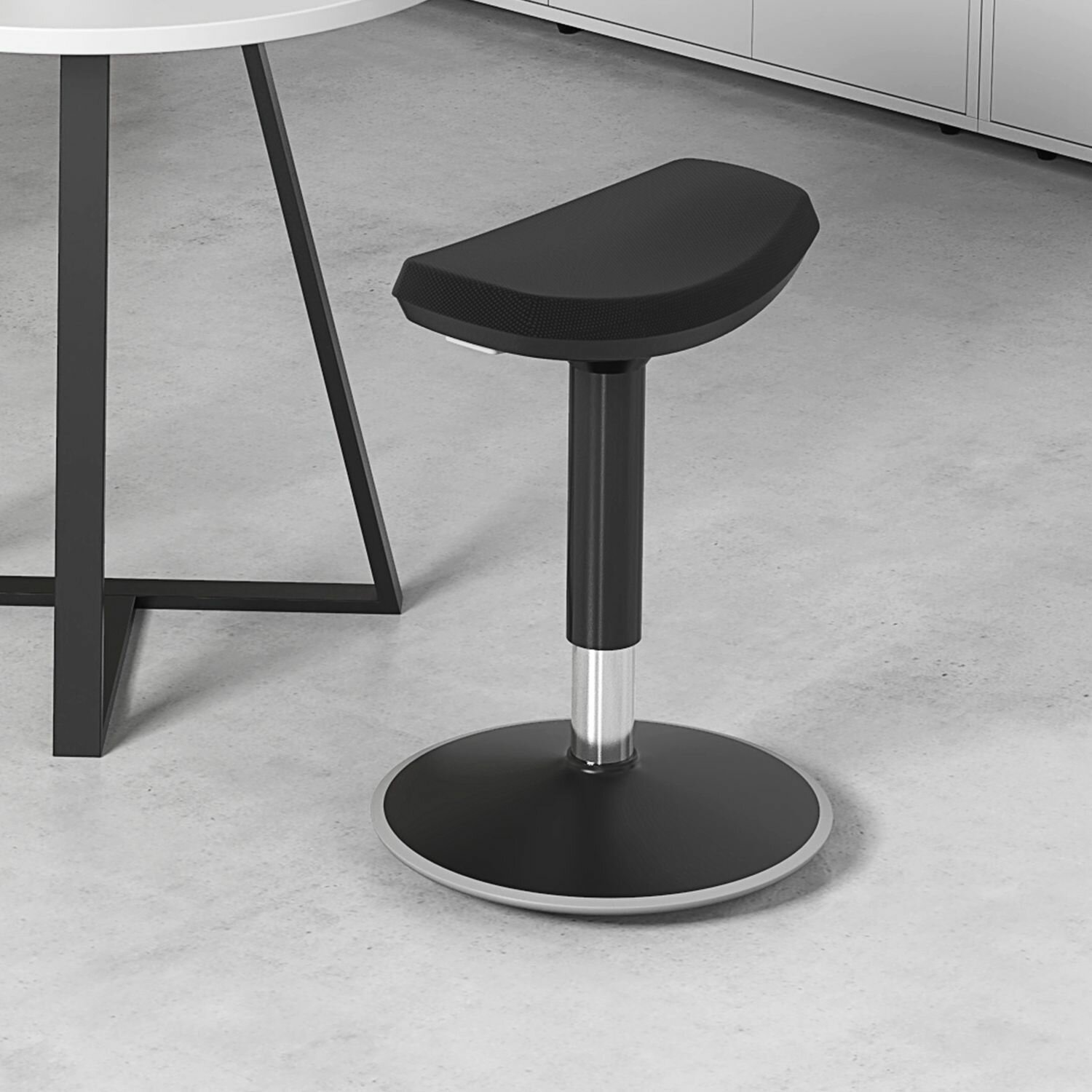 Динамический стул