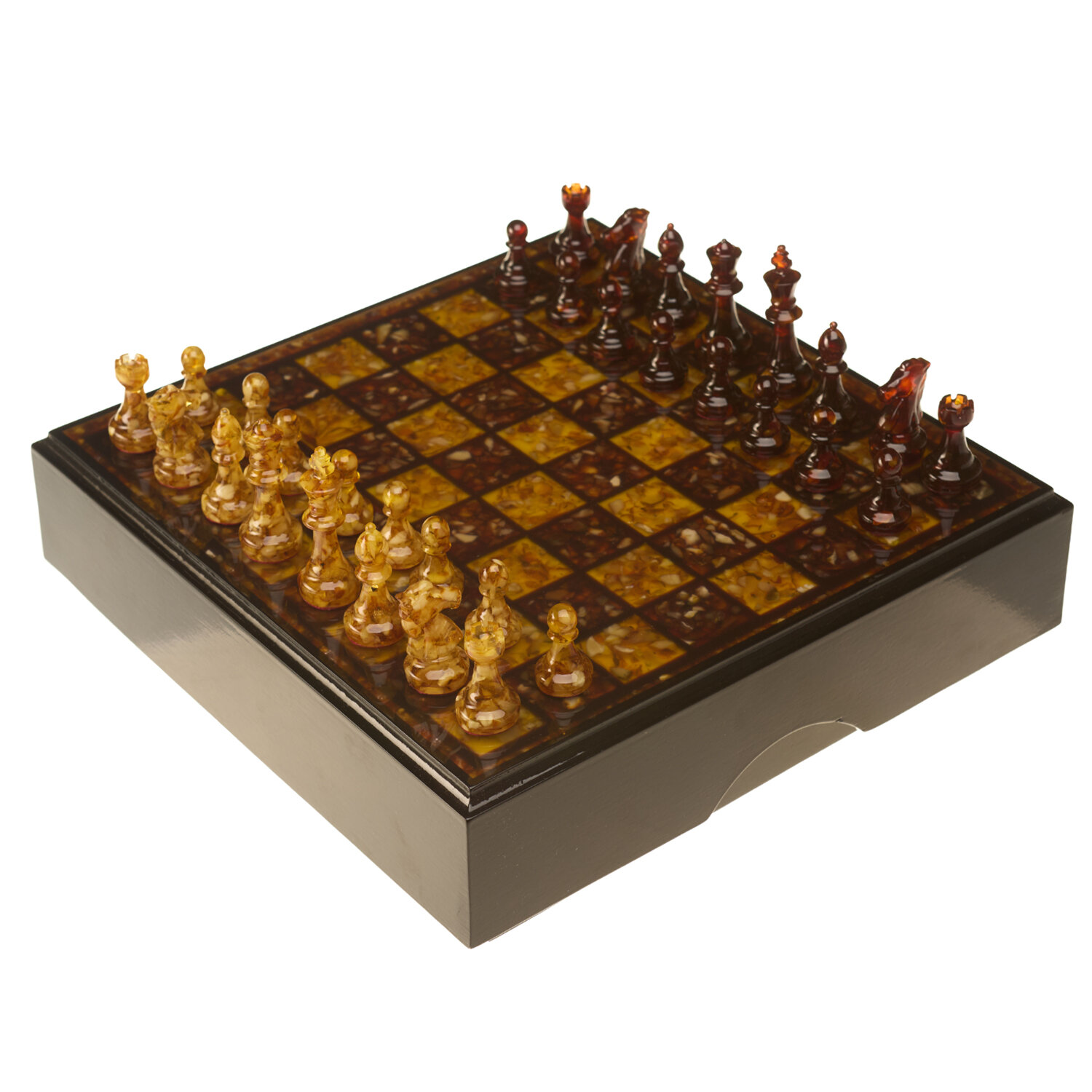 Шахматы с янтарными фигурами 30х30 см