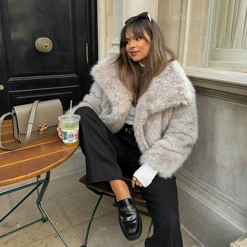 2025 Осень-Зима Новая женская куртка из искусственного меха, свободное пальто с длинными рукавами из меха лисы Toka