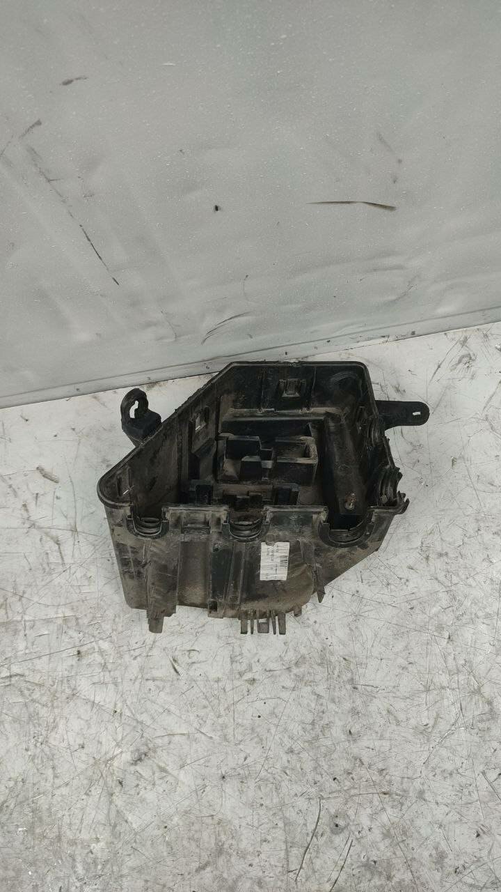 Короб предохранителей Cadillac CTS 2 (2007 - 2014) 5738787