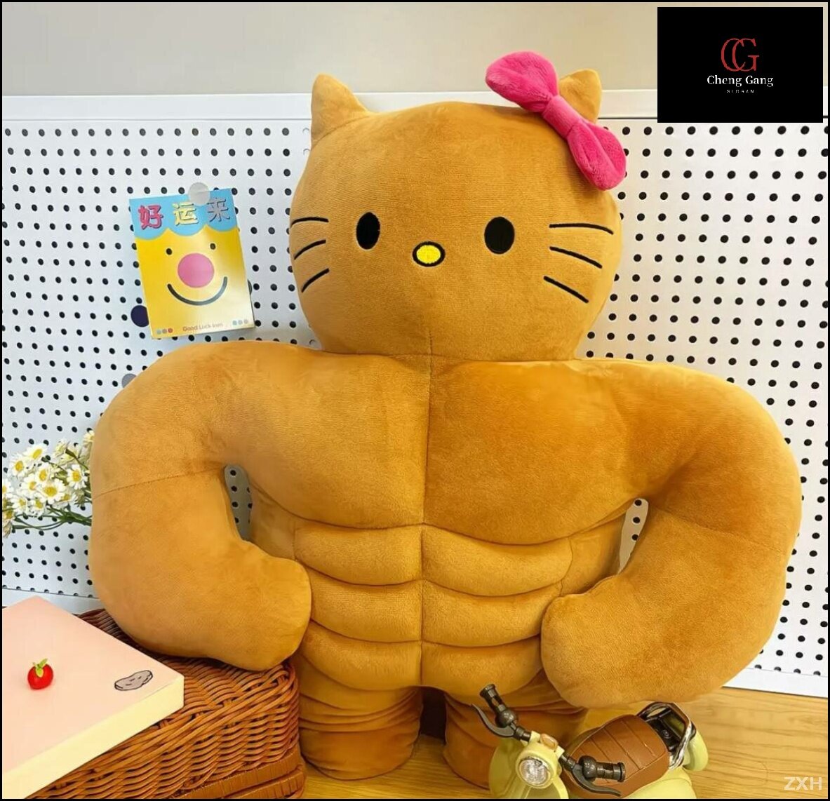 Эксклюзивный плюшевый качок Hello Kitty с гипоаллергенным наполнением и съемной подушкой