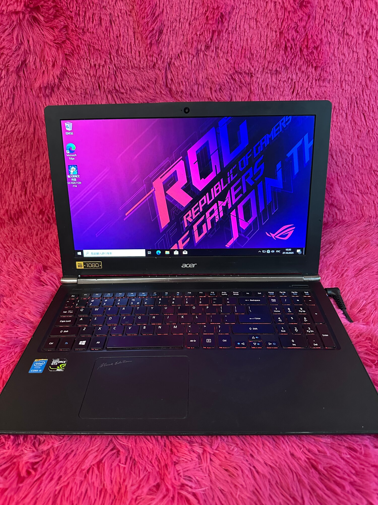 Acer vn7-591 i5 4200H GTX 960 2gb 8gb vram , 256gb ssd