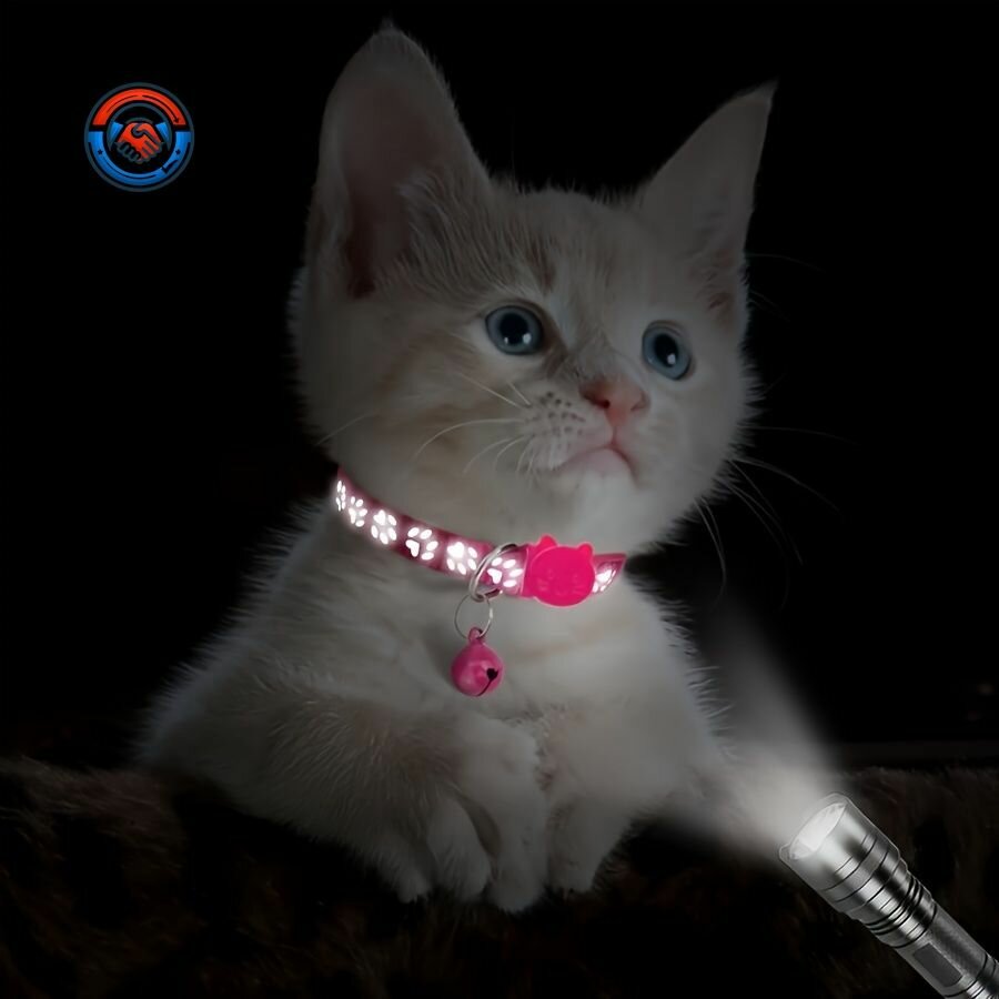 Декоративный регулируемый ошейник для маленьких собак и кошек с бубенчиком, прочный нейлоновый ошейник с кольцом для поводка, украшение для щенков и котов