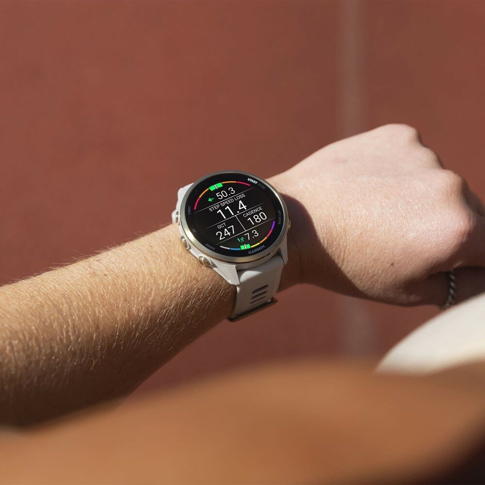 Смарт-часы Garmin Forerunner 970 AMOLED 47мм Titanium Sapphire, мягкое золото/французский серый, 010-02969-12, Европа