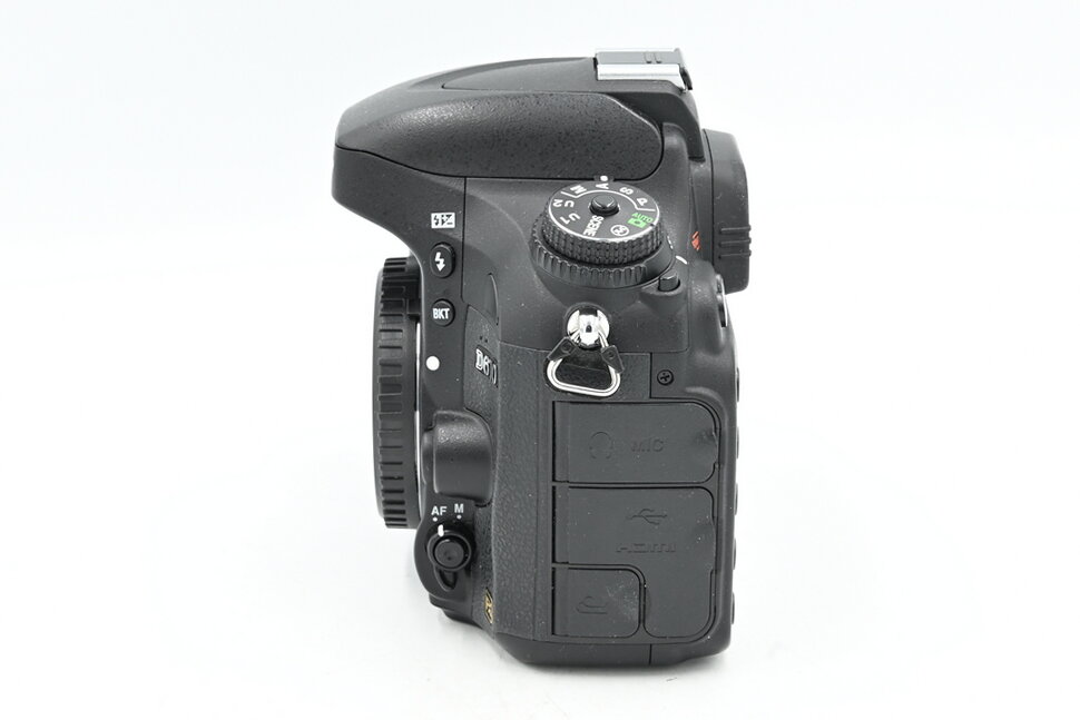 Зеркальный фотоаппарат Nikon D610 Body